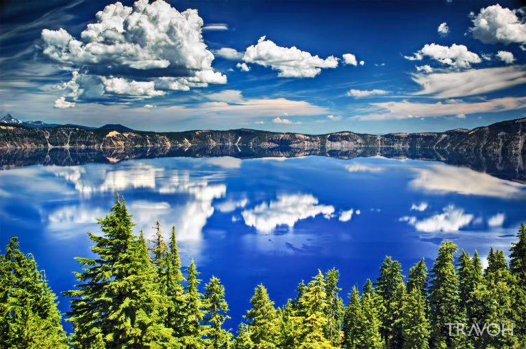 Crater Lake – America’s Deepest Crystal Blue Water Lake in Oregon State ...