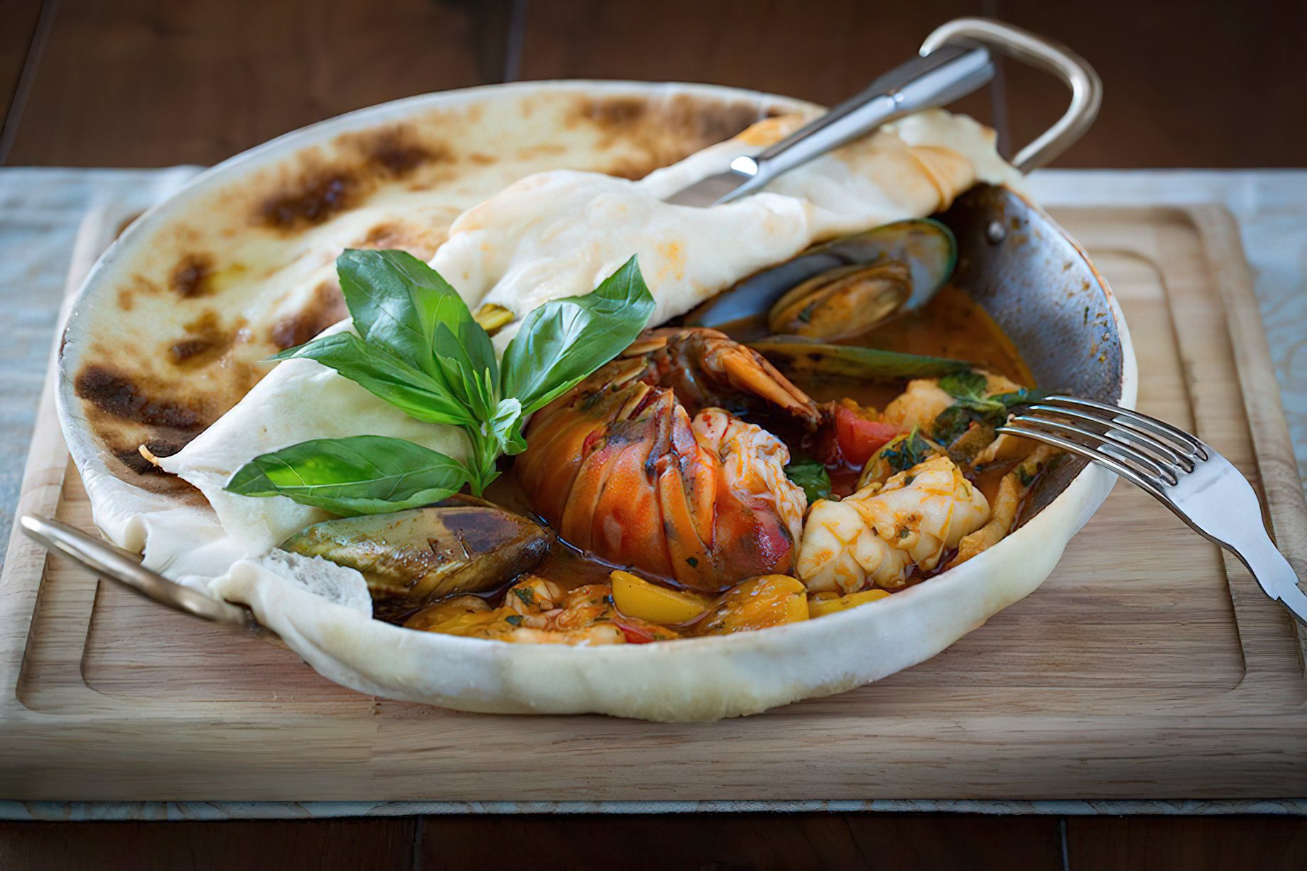 The St. Regis Abu Dhabi Hotel – Abu Dhabi, United Arab Emirates ...