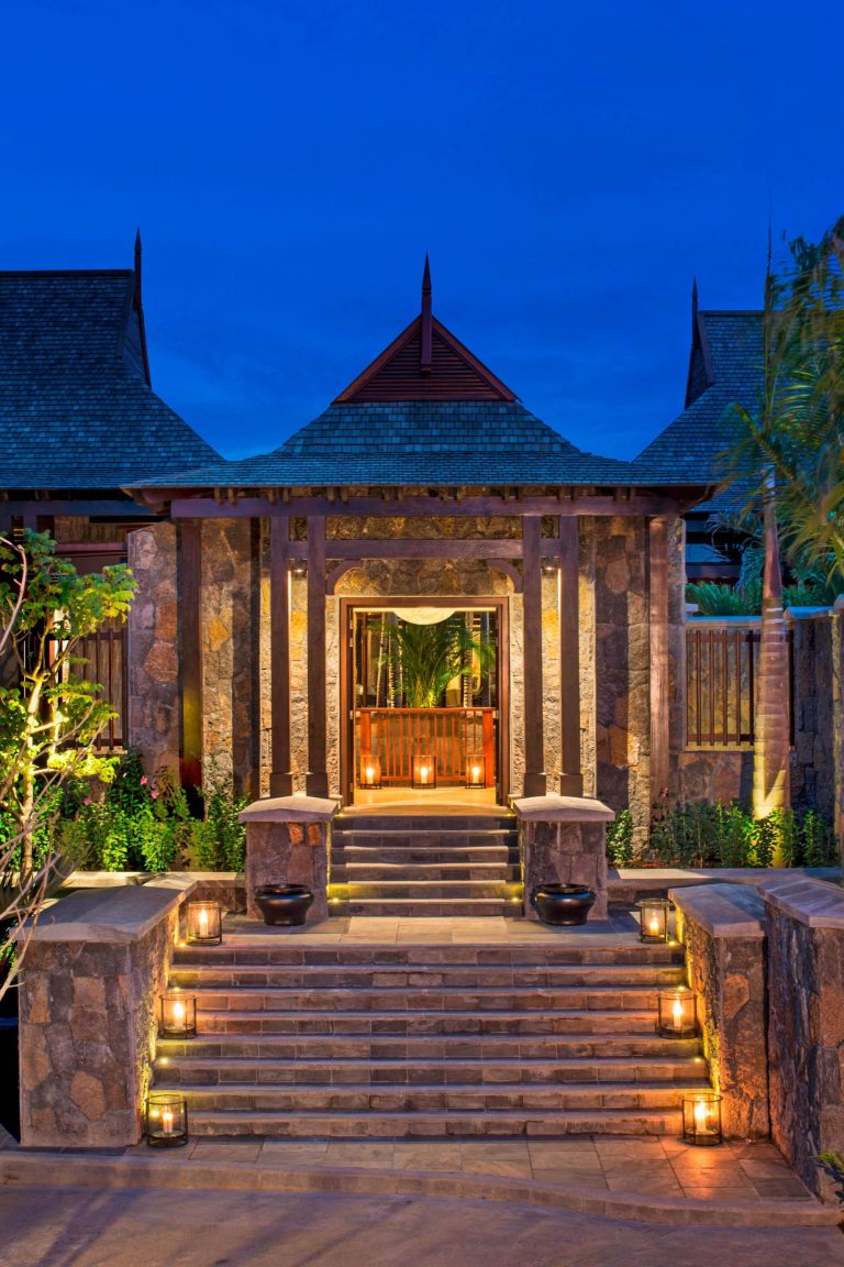 JW Marriott Mauritius Resort – Mauritius – Villa Entrance at Night – TRAVOH