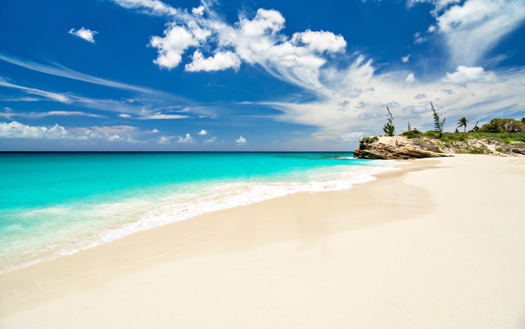 Mullet Bay, Sint Maarten of The Netherlands – TRAVOH